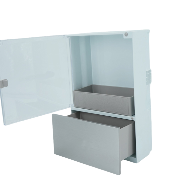 Plastic storage boxes